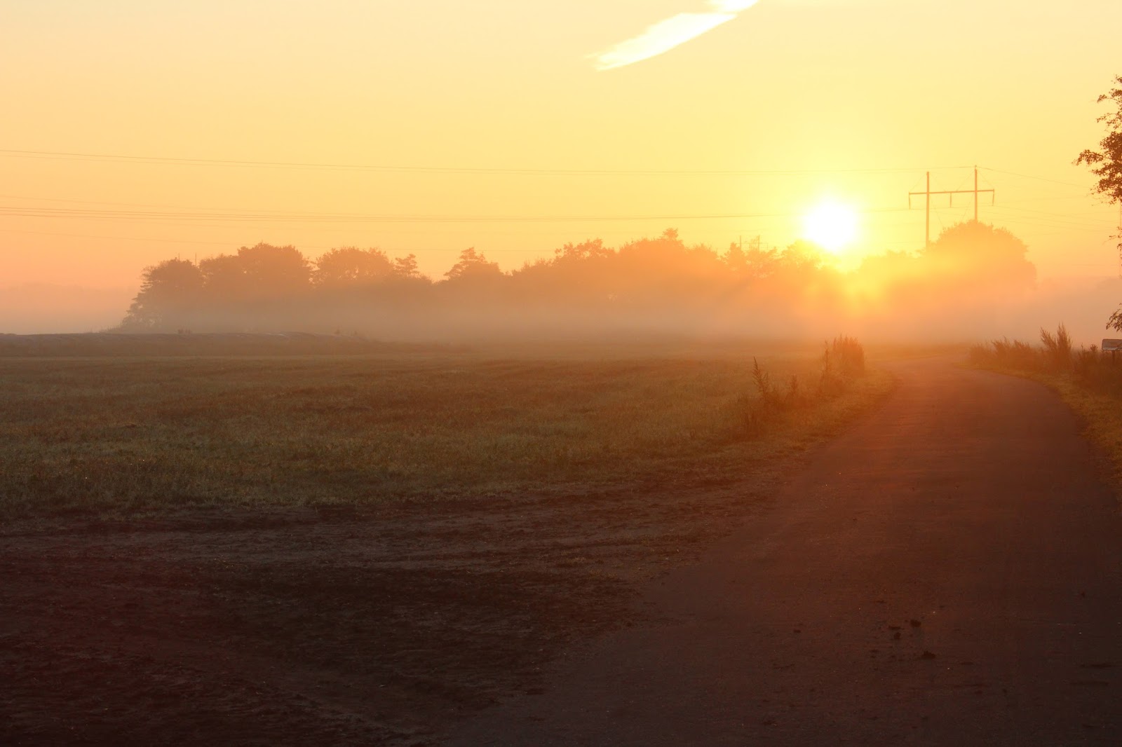 Aavangs have: Morgen sol i september.