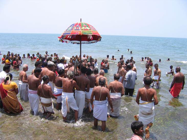 Tamilnadu Tourism: Sethu Karai, Thirupullani