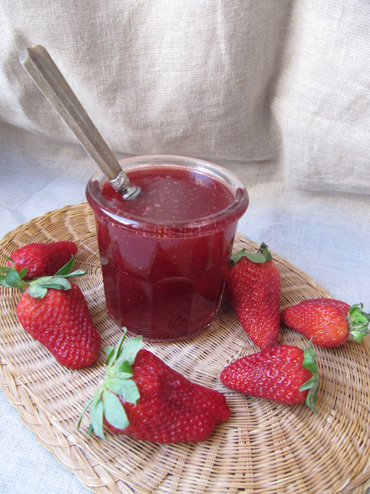 La cuisine d'ici et d'ISCA: Confiture de fraises