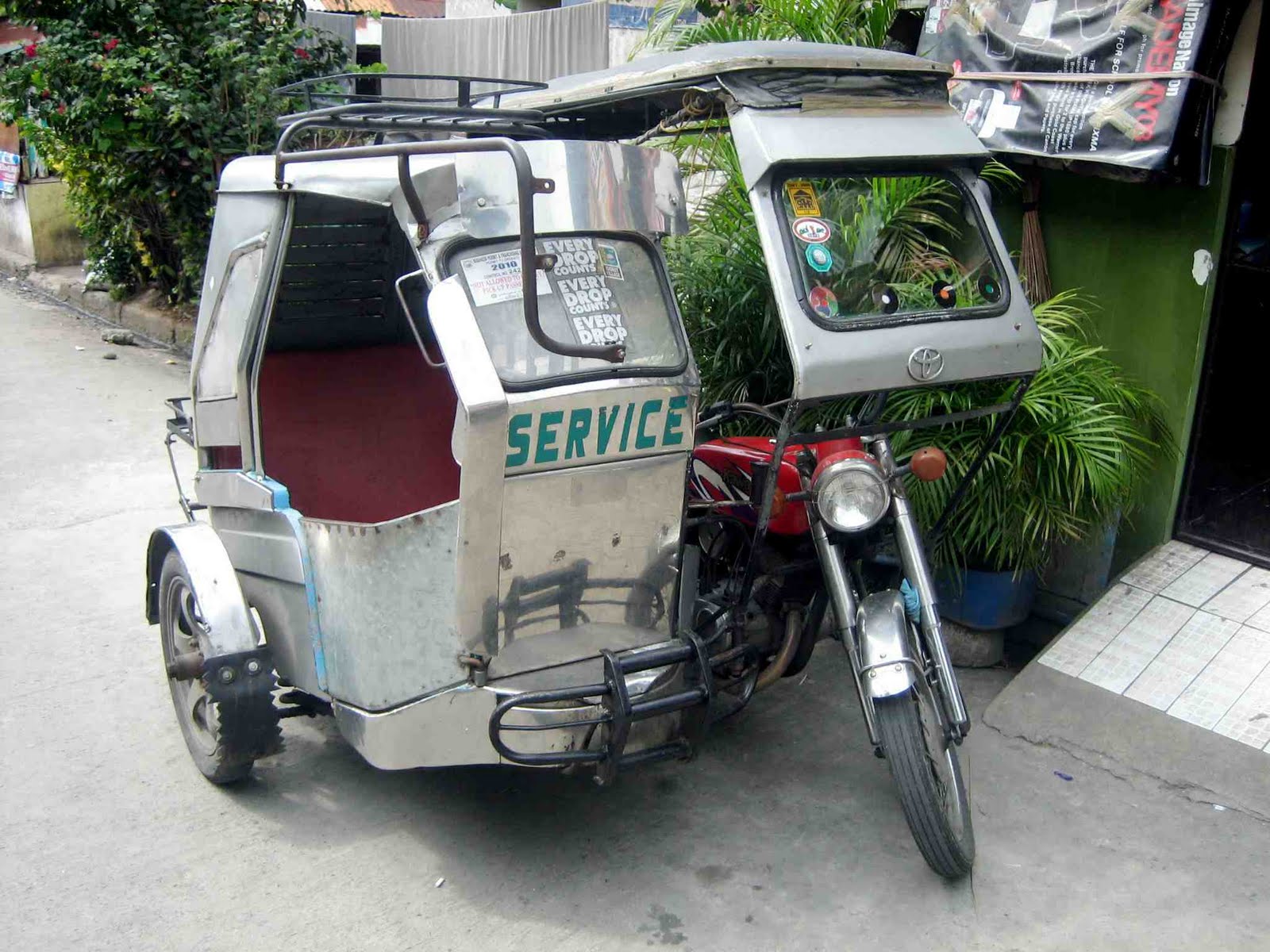 Just Passing Through: Cars, Motorcycles...and Jeepneys!