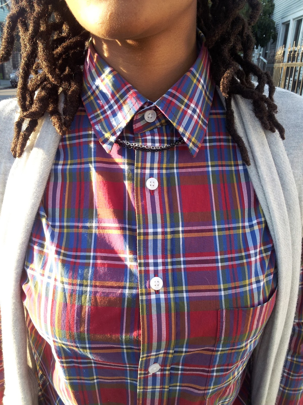 I decided to go a little preppy today. Here's what I wore.