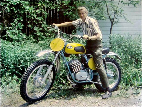 sexy moto: Vintage Monark by Scott Wallenberg