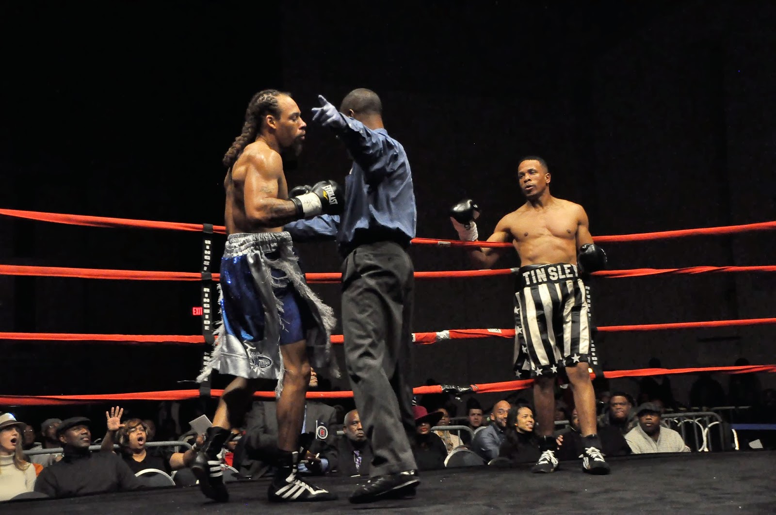 Boxing Along The Beltway: Johnson Wins Unanimous Decision!