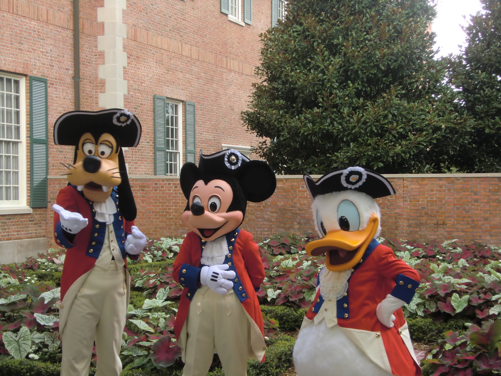 Unofficial Disney Character Hunting Guide: Independence Day Characters ...