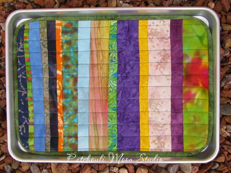 Patchouli Moon Studio: Tea Tray Quilt