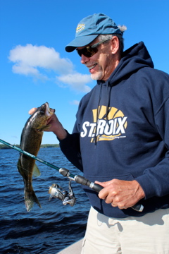 Rainy Lake Houseboats Fishing Report: The St. Croix Rod Family joins us ...