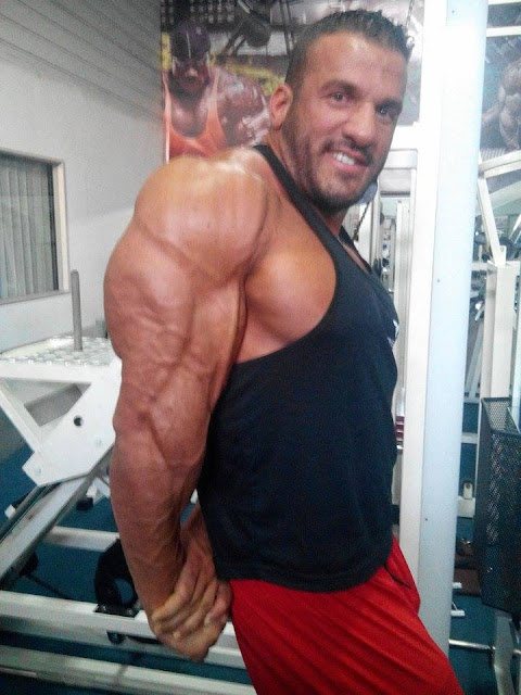 Muscle Lover: Felipe Barrozo