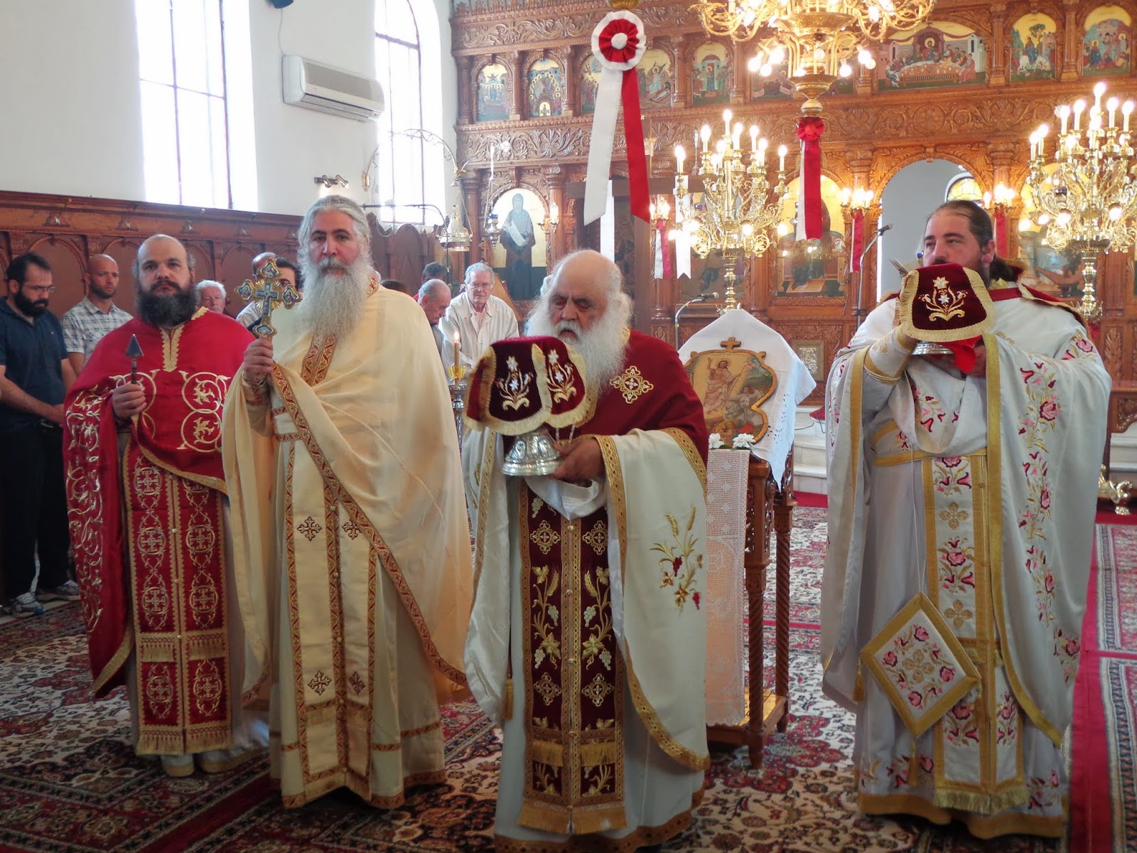 Θαβώρειο Φως: Ο ΗΓΟΥΜΕΝΟΣ ΤΗΣ ΙΕΡΑΣ ΜΟΝΗΣ ΑΓΙΟΥ ΠΑΥΛΟΥ ΑΓΙΟΥ ΟΡΟΥΣ ΣΤΟΝ ...