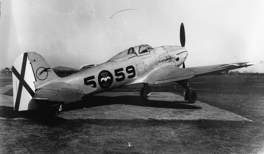 AVIÕES MILITARES: Heinkel He 112