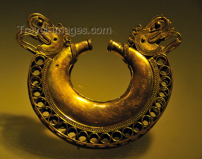 The Plumed Conch: Columbia - Carribean Coast - Tayrona