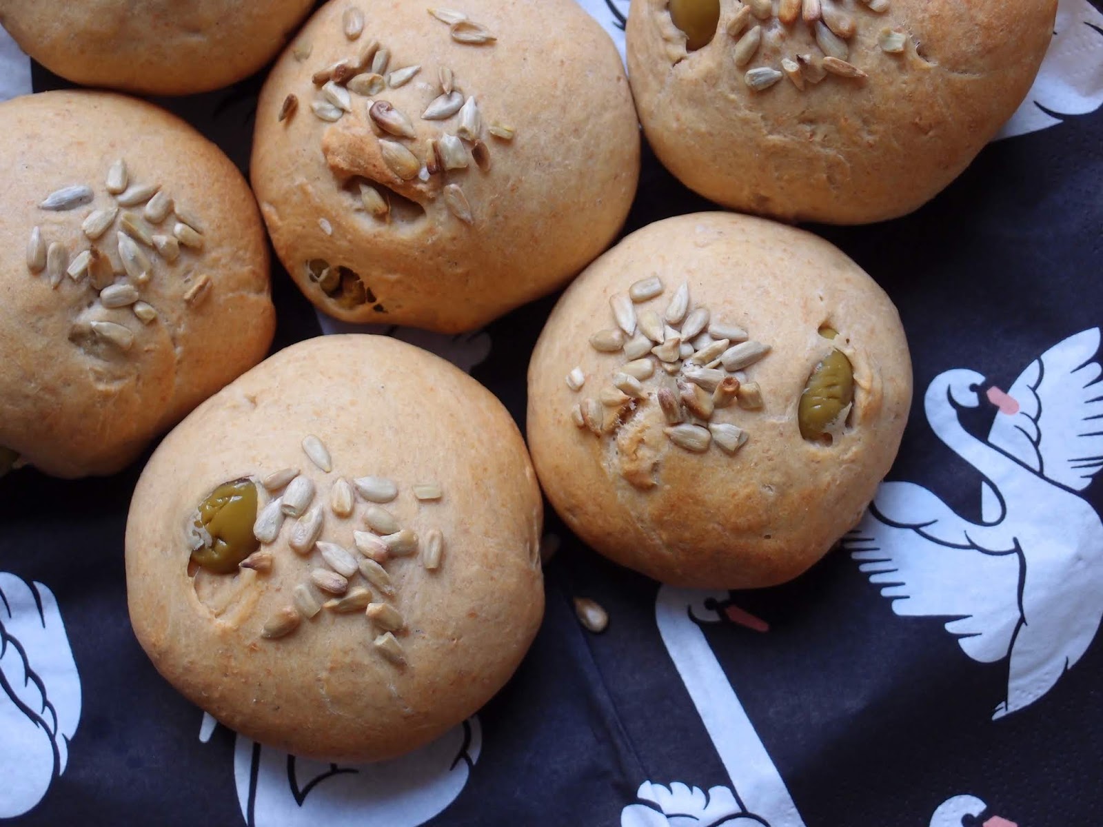 The VegHog: Olive rolls