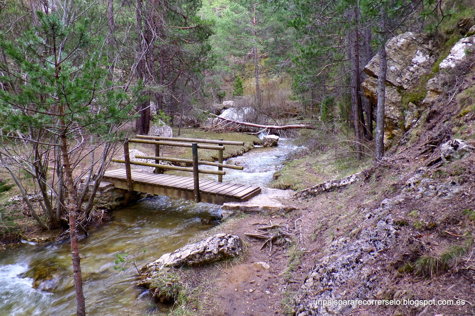Un país para recorrérselo: Gúdar, el pueblo que da nombre a toda una sierra
