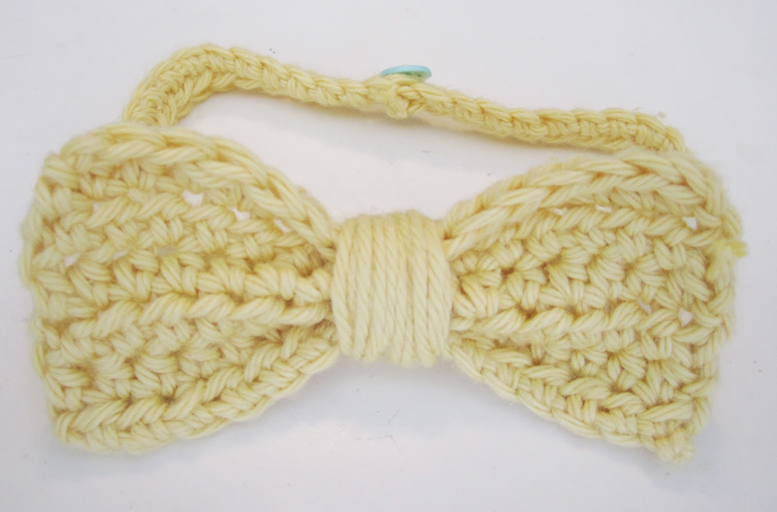 Little Bird With a French Fry: Crochet Bow Tie Tutorial