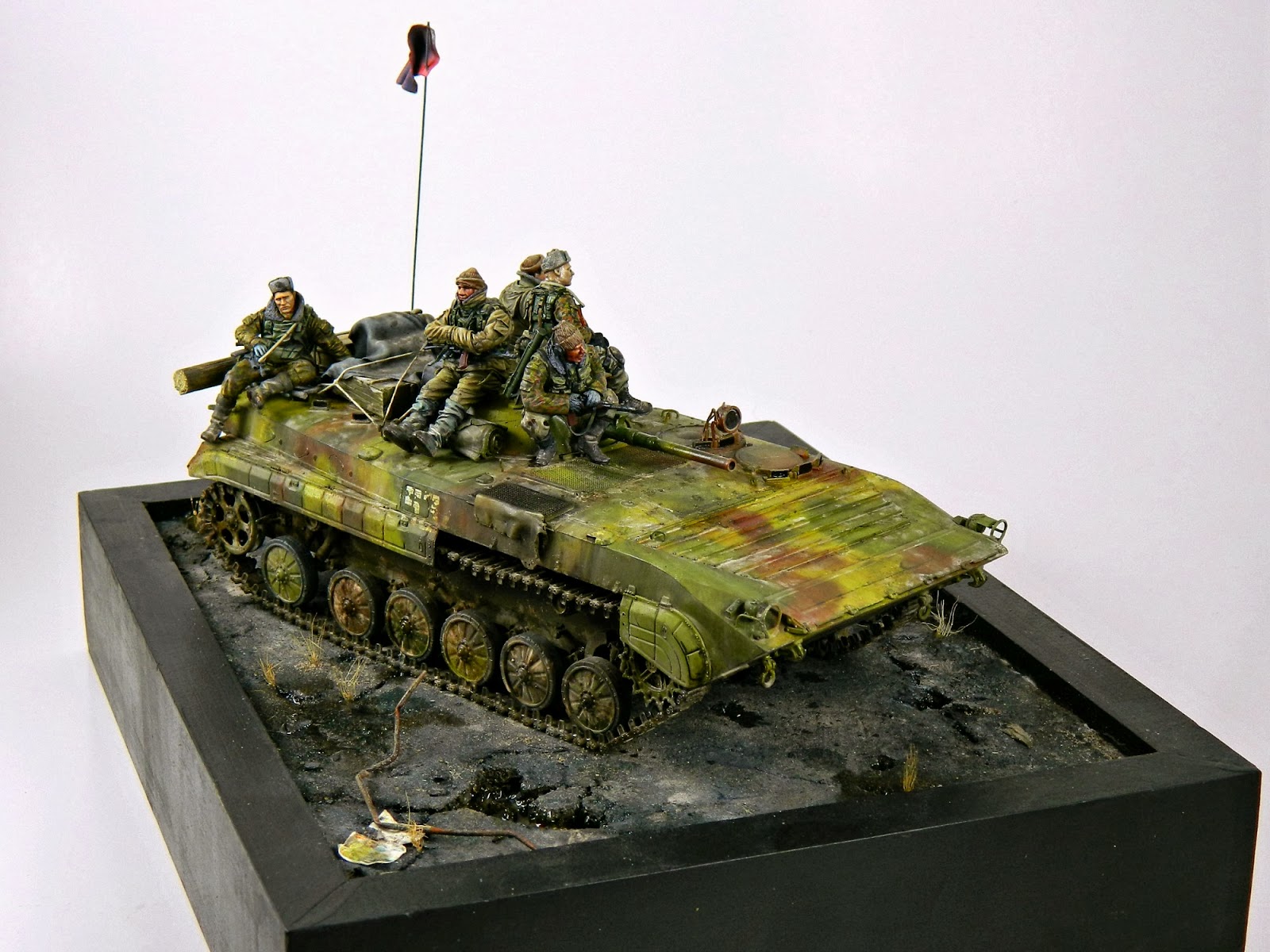 KNMinis: BMP-1 in Chechnya