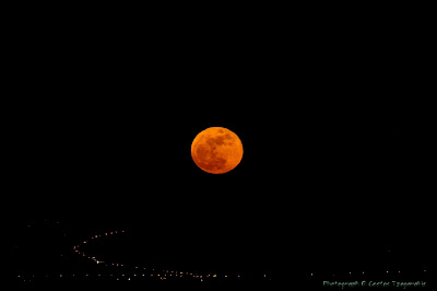 Nature Digital : The setting sun. The rising moon. Το ηλιοβασίλεμα. Η ...