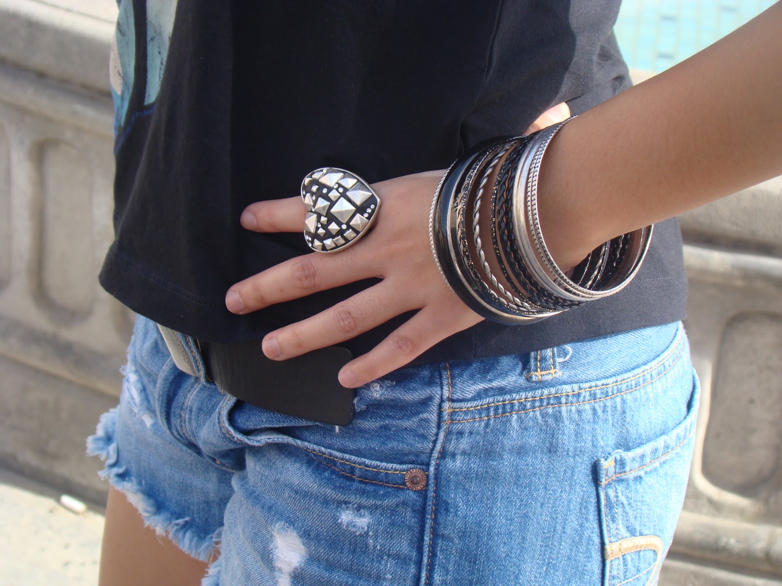 Sharing my Closet: More skeletons in my closet: ROCK MY STYLE!