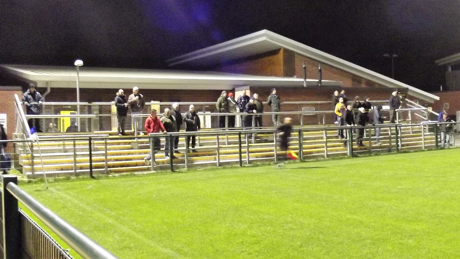 The Wycombe Wanderer: AFC Totton - Testwood Stadium