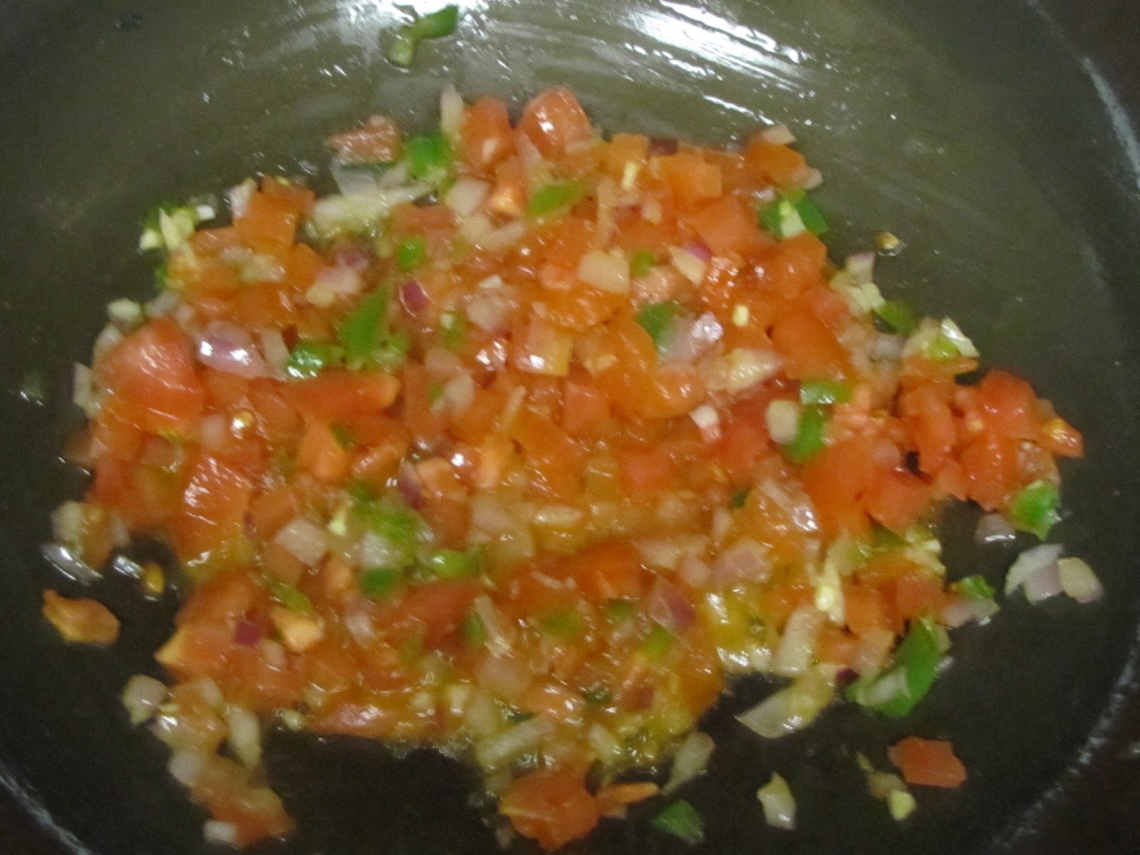 Mexican Mild Tomato Salsa |Nithya's Nalabagam