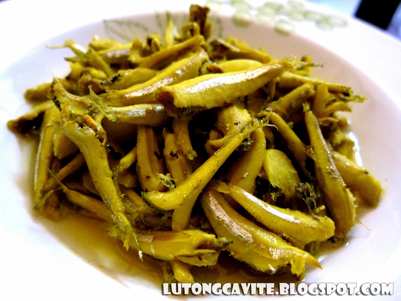 Lutong Cavite : Paksiw na Dilis sa Dilaw