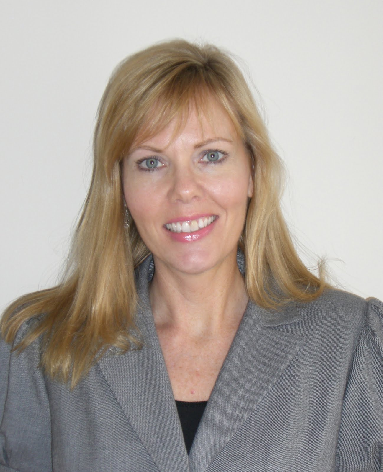 UNCW Alumni: August 2011