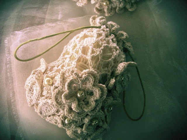 Cotton Lover’s Bridal Purse