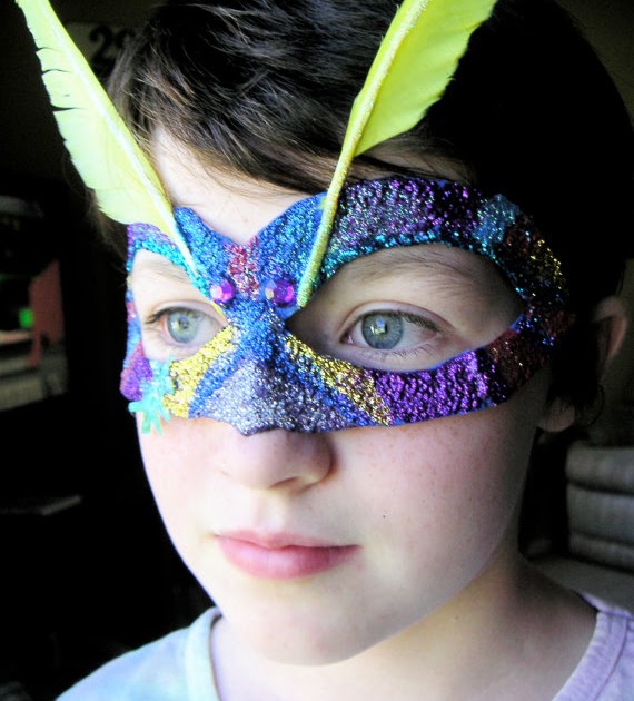 Sarahndipities ~ fortunate handmade finds: My Cute Little Quetzal!