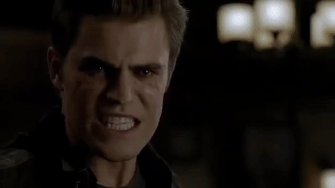 SNEAK PEEK : "The Vampire Diaries: Pilot"