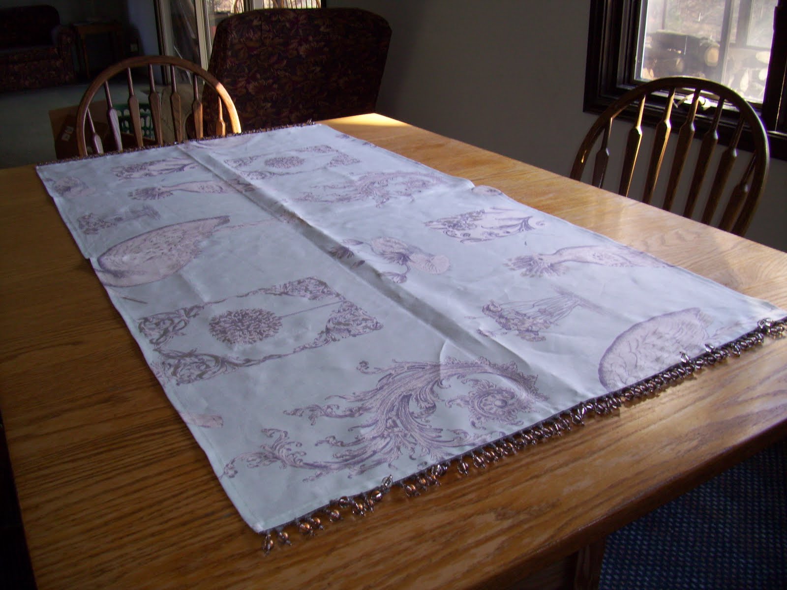 Cutting Cloth: Linen Table Runners