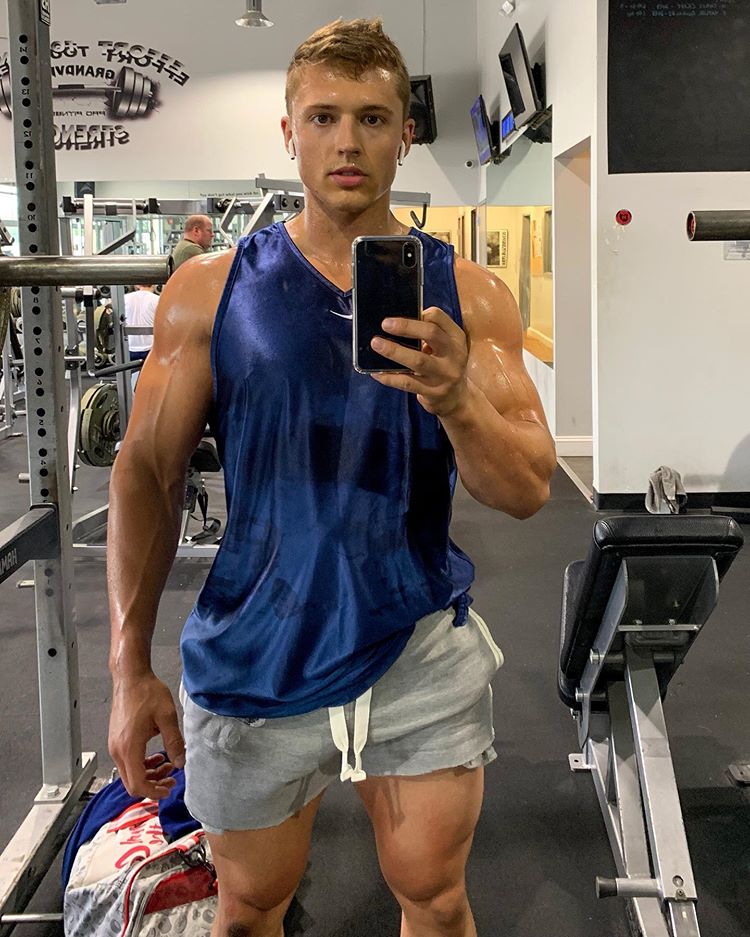 the beauty of male muscle: Nick