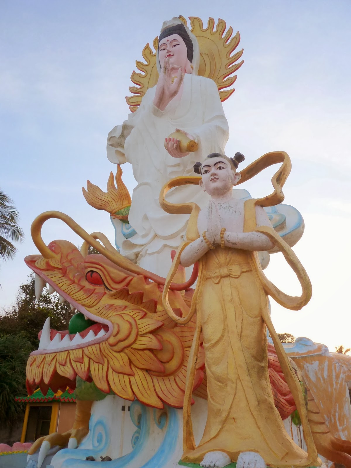 Kee Hua Chee Live!: KUAN YIN OF THE SOUTHERN SEAS IN BALAI IN BACHOK ...