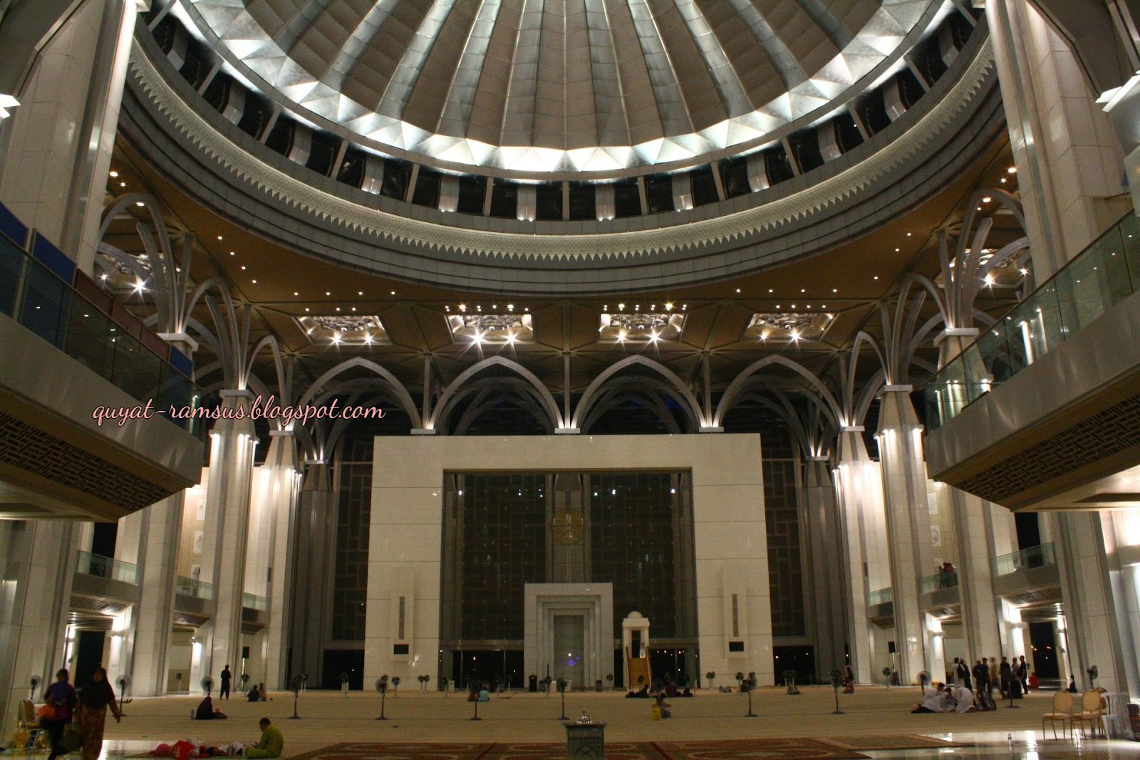 The footsteps of Quyat: Masjid Tuanku Mizan Zainal Abidin (Masjid Besi ...