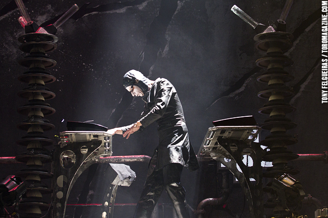 Looking for an Angel: Rammstein Keyboardist Victim Of Arson