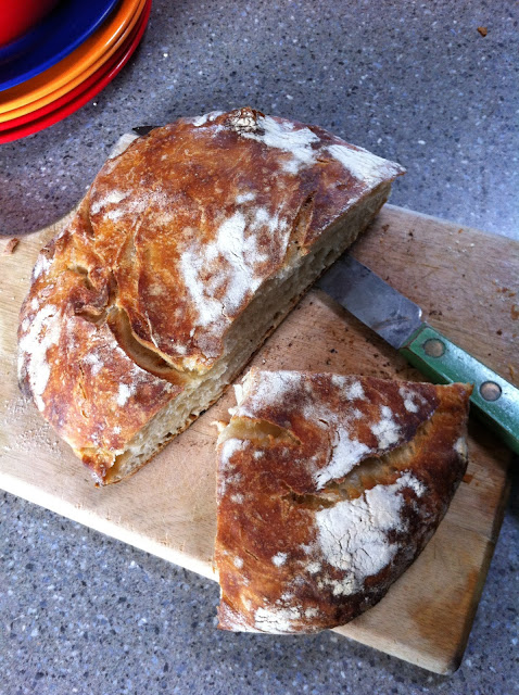 MagaMerlina: Baking the Perfect Loaf of Bread at Home