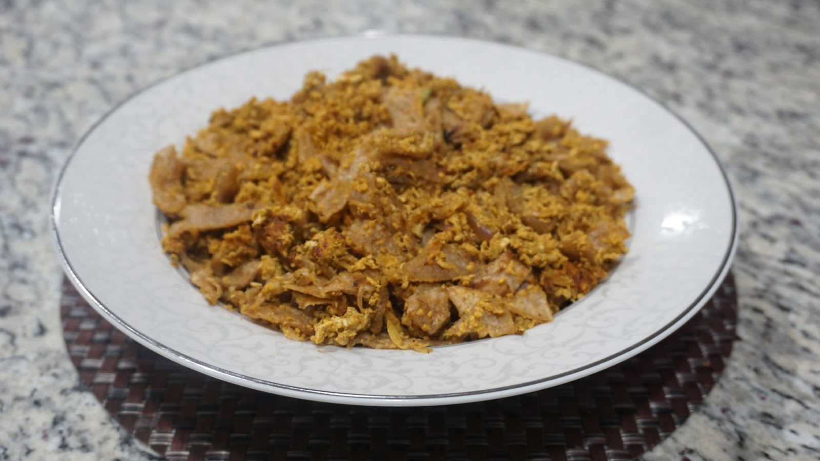 Amma's Kitchen Adventures: Spicy Chicken Kothu Chappathi (Roti) recipe ...