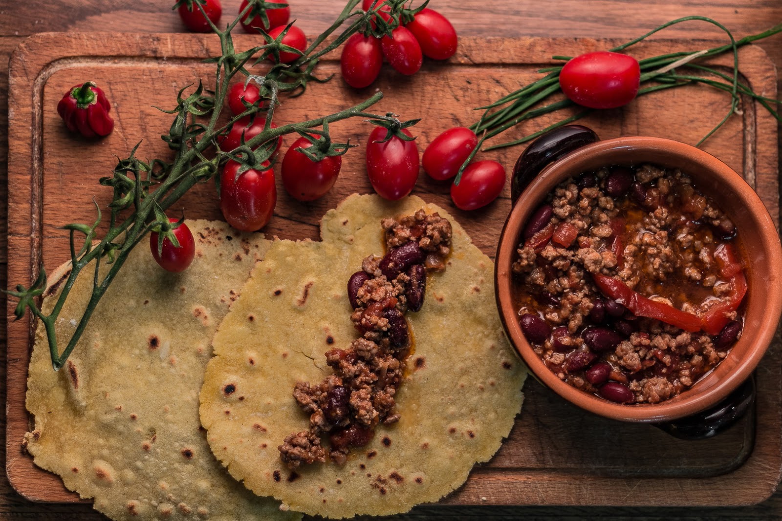 Le Ricette dei 5 Mondi: CHILI CON CARNE E TORTILLAS (5 Mondi)