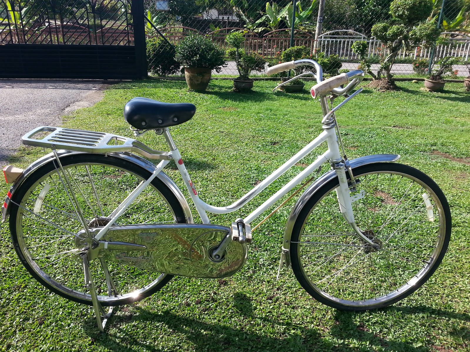 The Right Bike Store: 26" Imported Used Classic City Bicycle from Japan ...