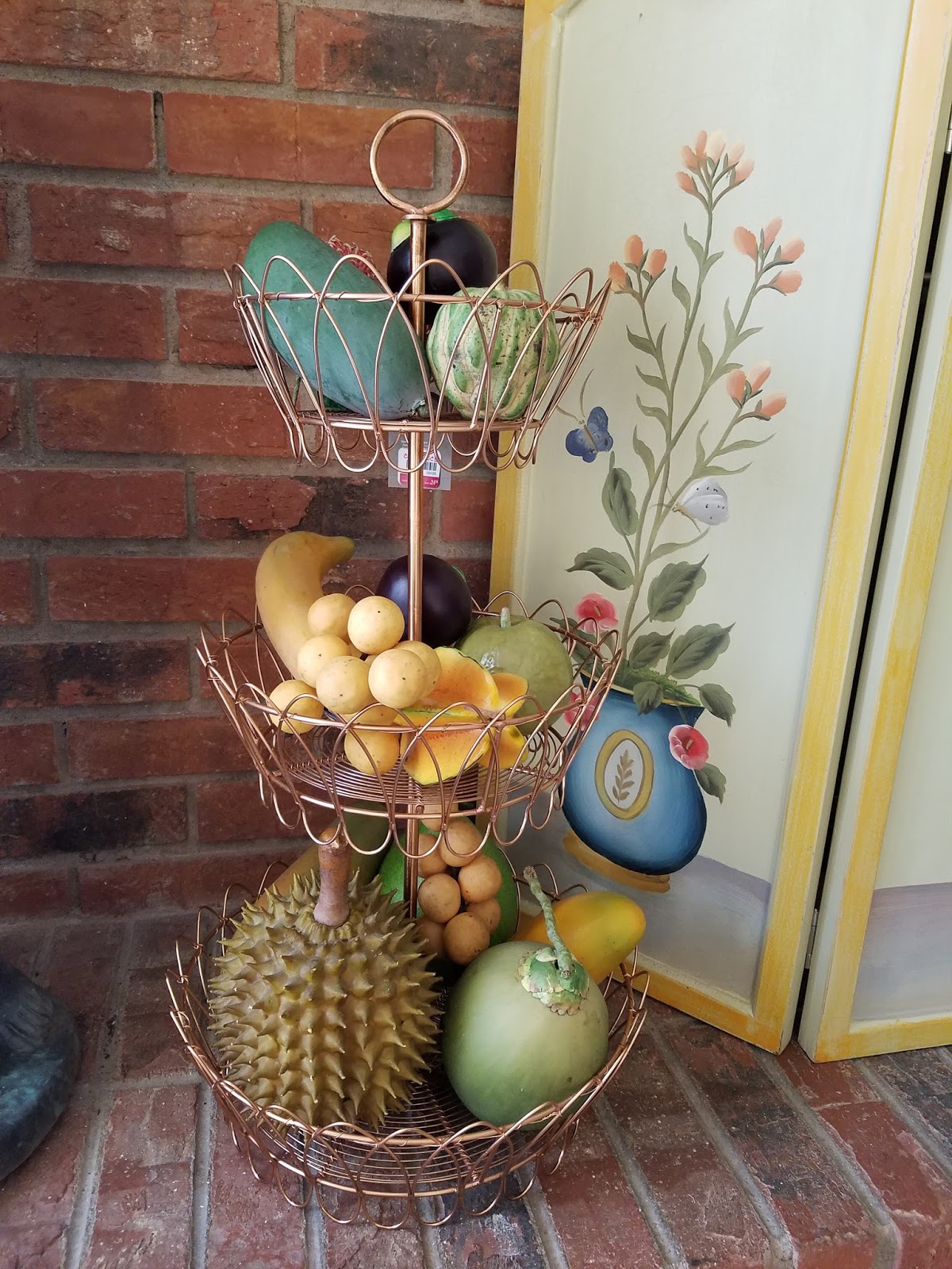 Ballyhoo: Artificial Thai Fruits