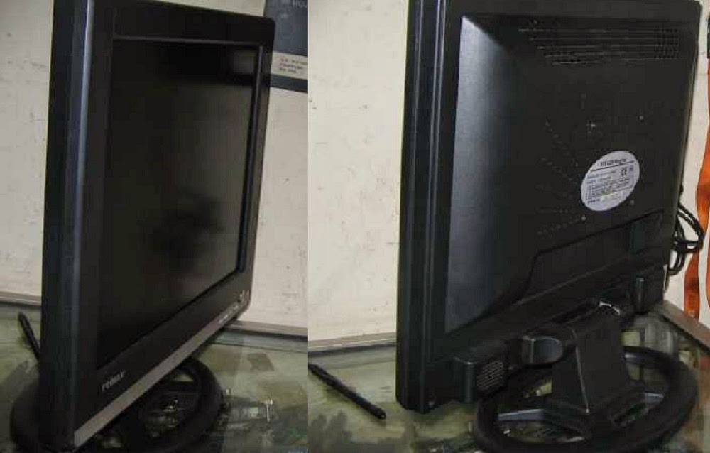 Monitor CRT dan LCD