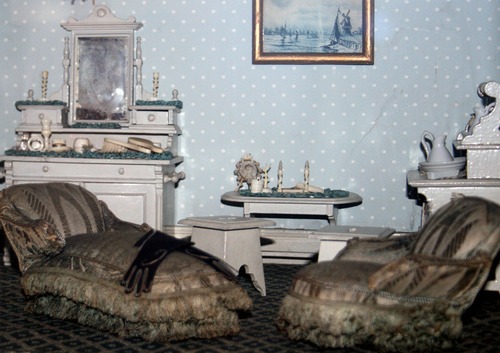 Calvin's Canadian Cave of Coolness: Charles Matton - 'Enclosures ...