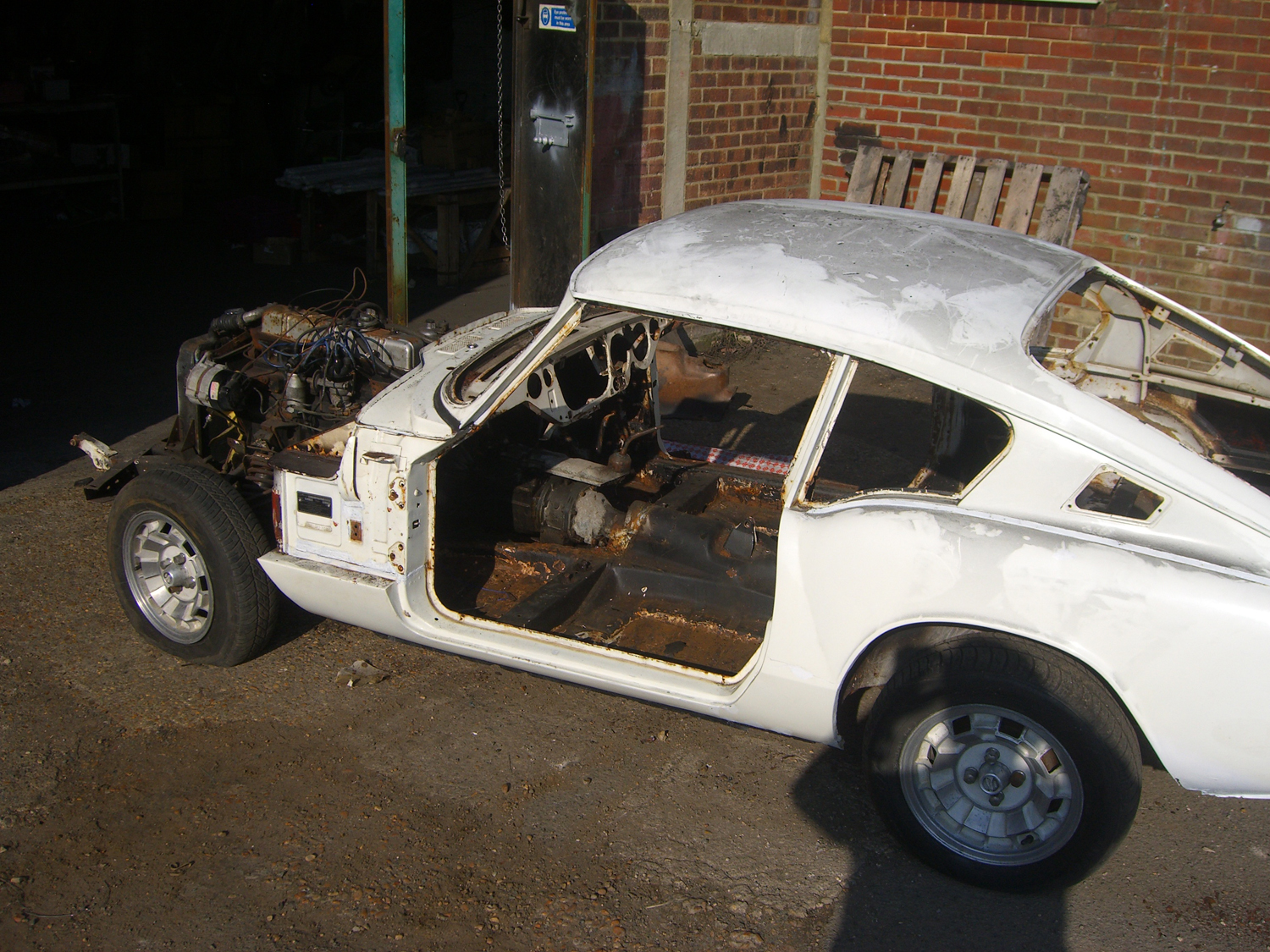 Triumph GT6 MK2 Restoration