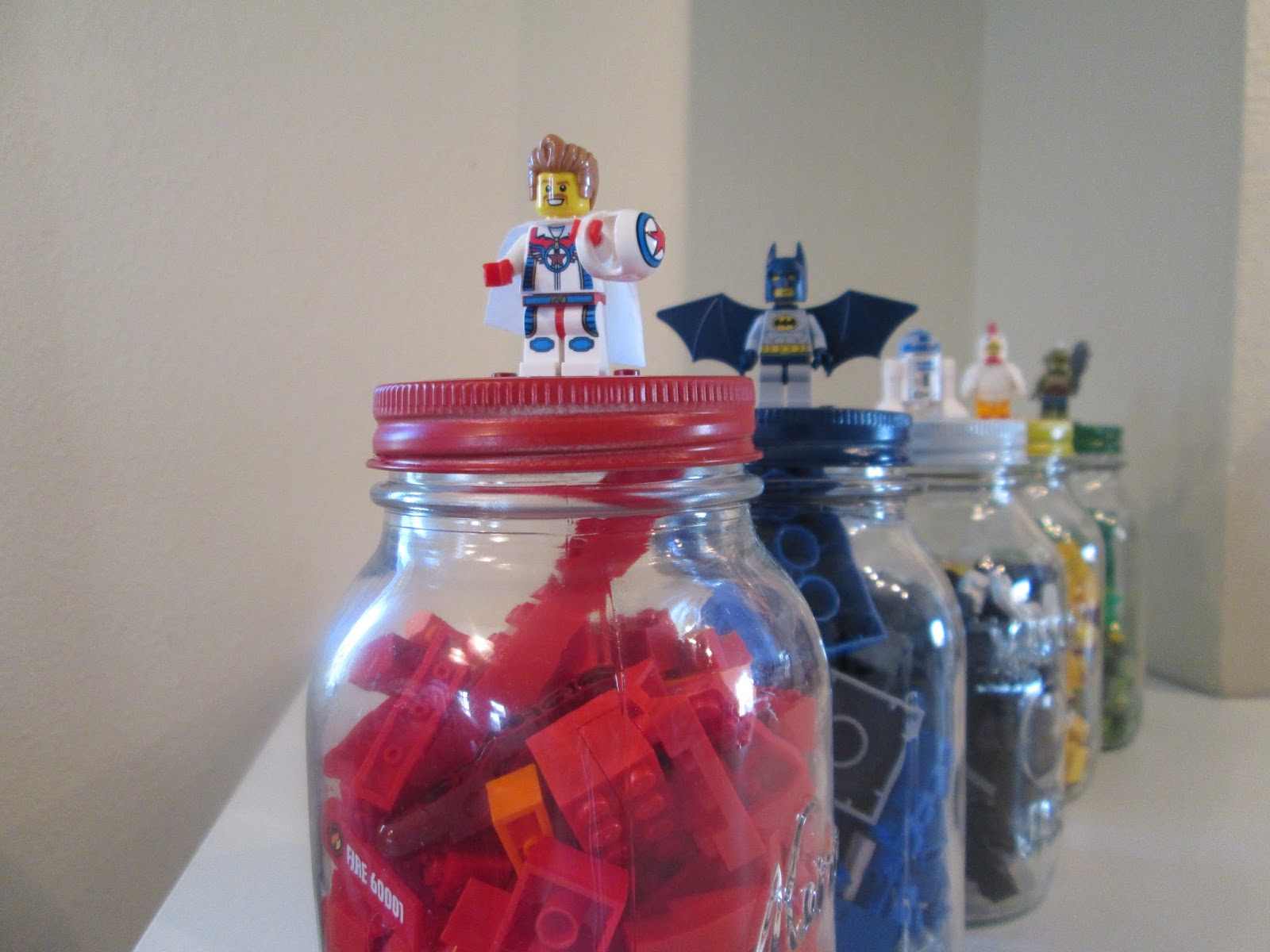 Fender's Mom: Mini Figure Jar Toppers
