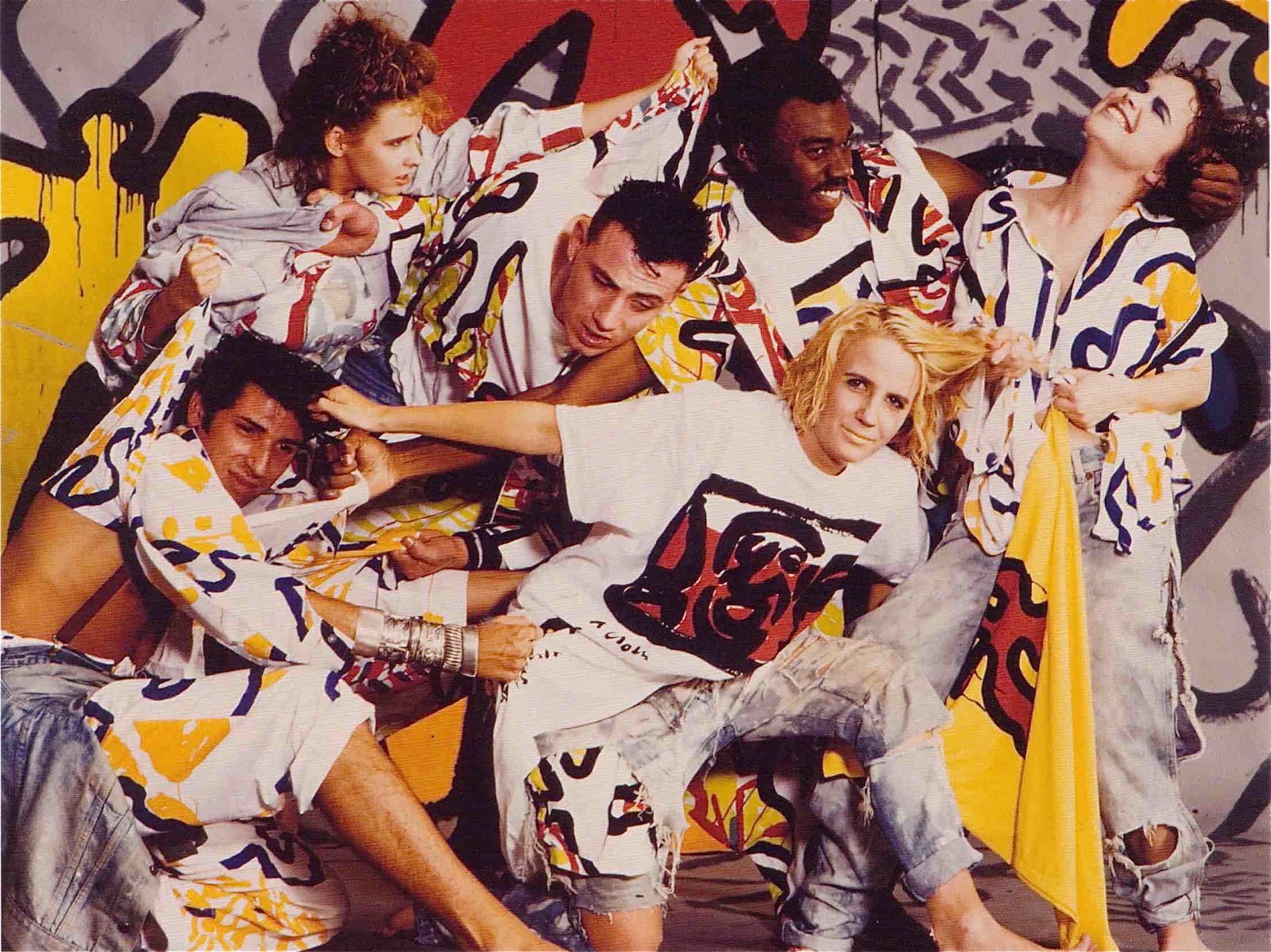 Little Violet Ribbon: 80'S FASHION PRINT