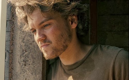 VJBrendan.com: Emile Hirsch Is a Dad!