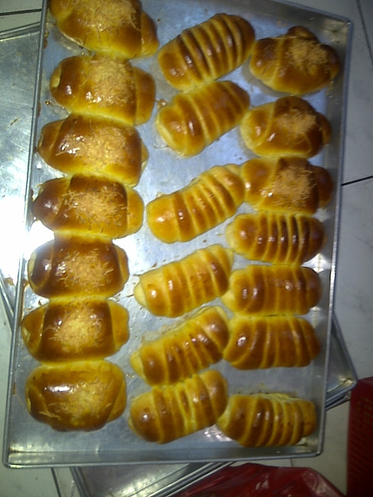 cara membuat usaha makanan kecil: aneka roti kuning manis lembut spetakuler