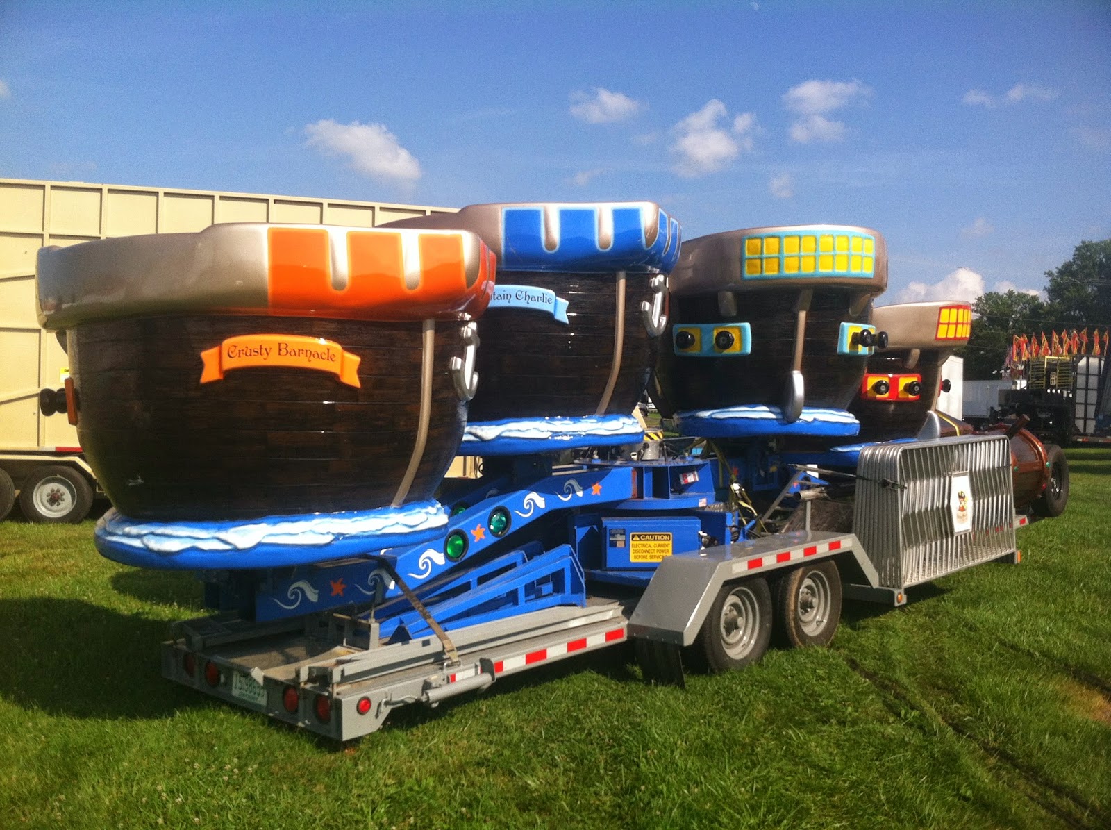 Carnival Chasing : Powers Great American Midway's 2014 Set up day 1