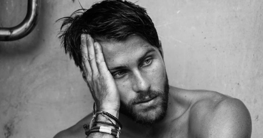 Man Central: Matthew Clarke: Shirtless