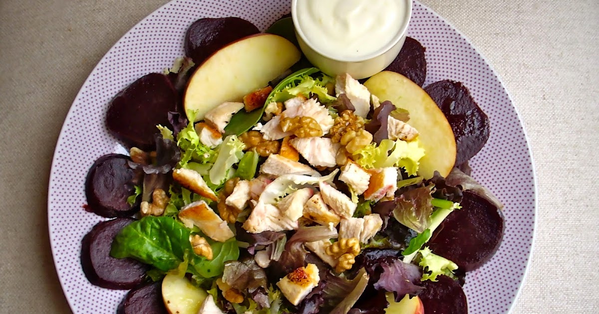 ENSALADA DE REMOLACHA,MANZANA Y POLLO