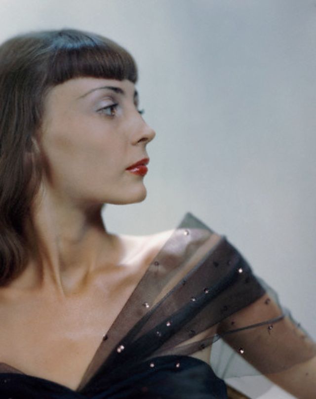 53 Stunning Color Photos that Defined the 40's Female Fashion ~ Vintage ...