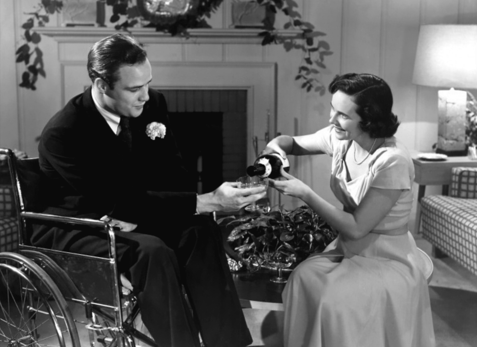 Filmografia em Fotos: Marlon Brando | Nascida em Versos