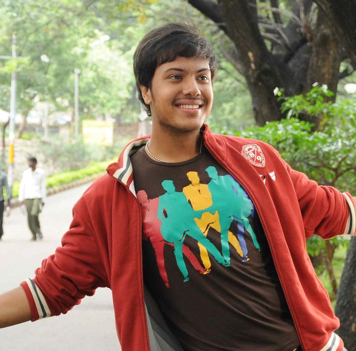 Siddhartha Raj Kumar Latest Stills | Tollywoodtv
